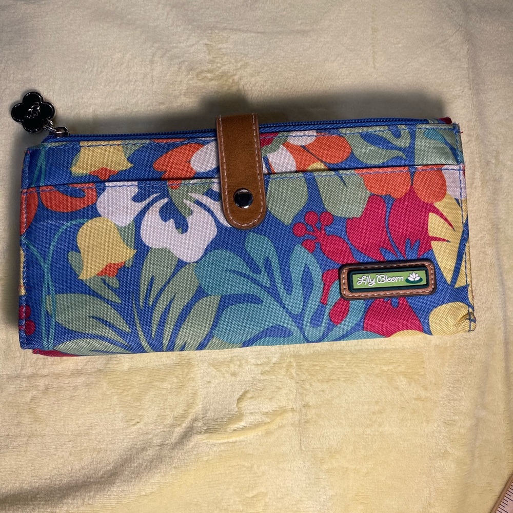 Lily Bloom Tropical Print Fabric Wallet - Gem